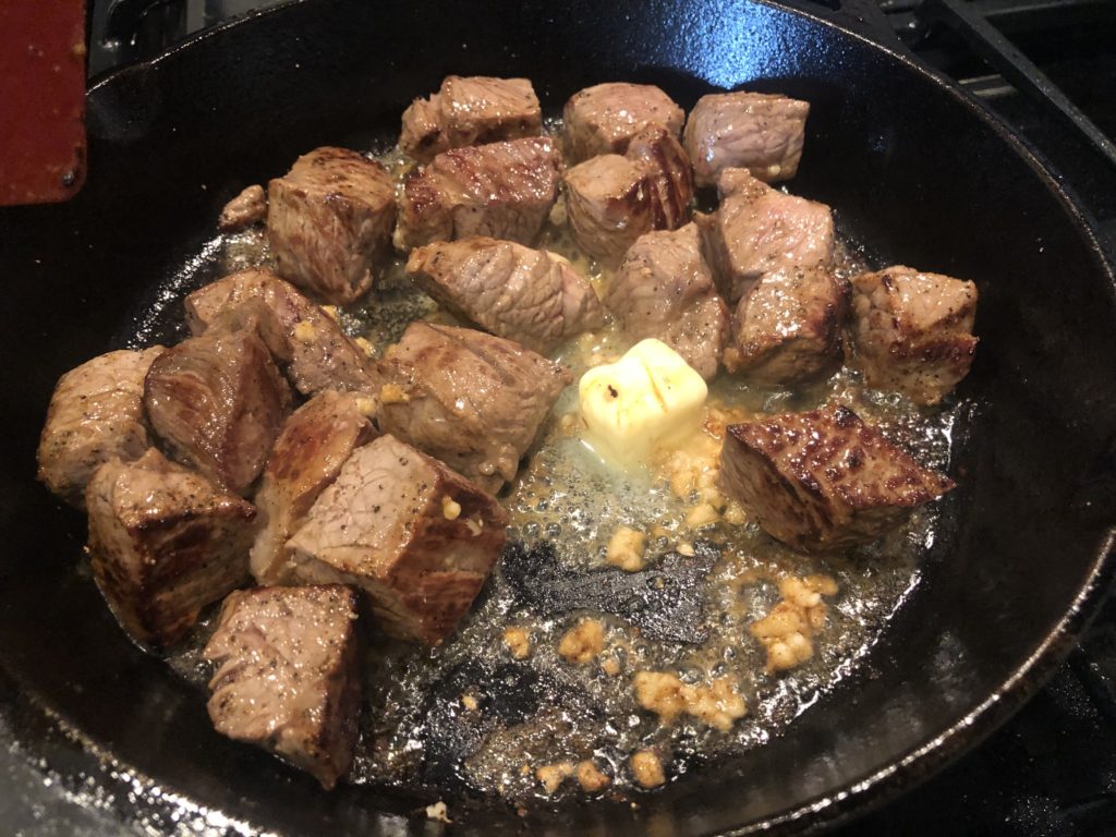 Seared Garlic Steak Bites – M&M Hit The Road