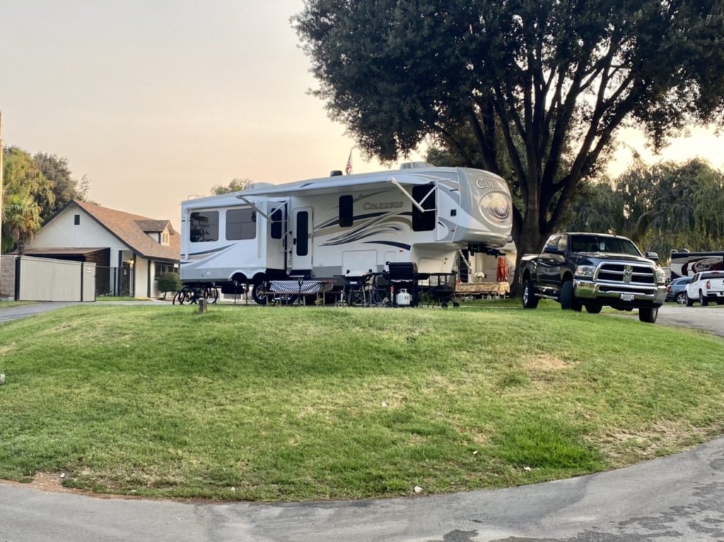 Flying Flags RV Resort – M&M Hit The Road